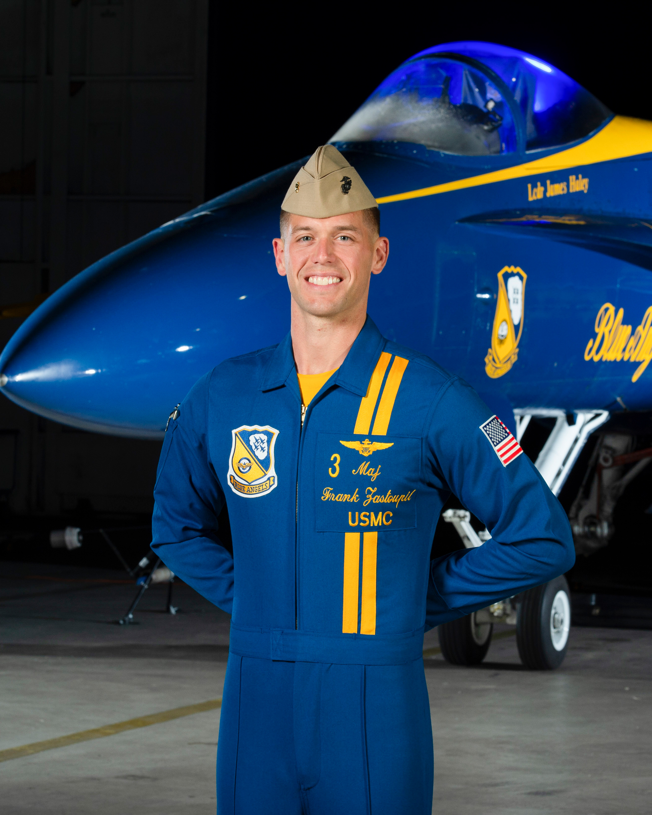 Get To Know the Blue Angels Pilots Flying Across Dallas-Fort Worth ...