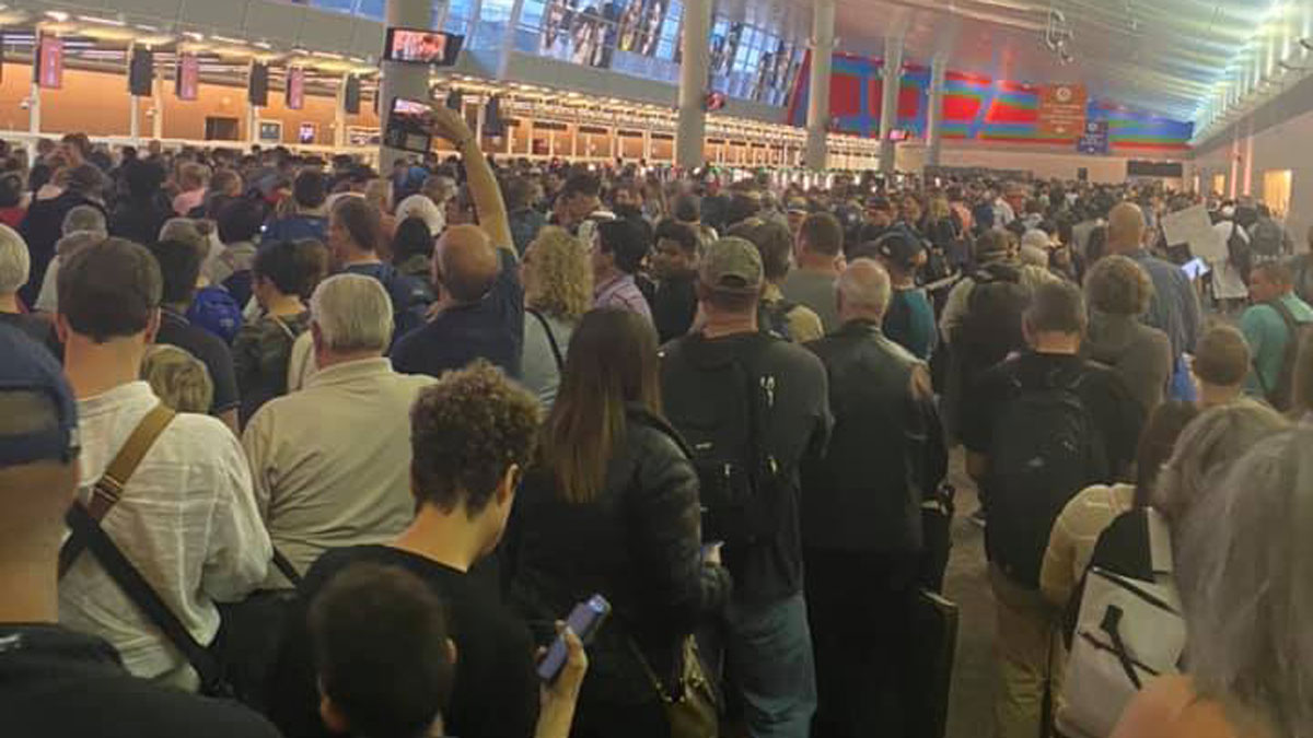 International Travelers Wait in Hours-Long Line Upon Arrival at DFW ...