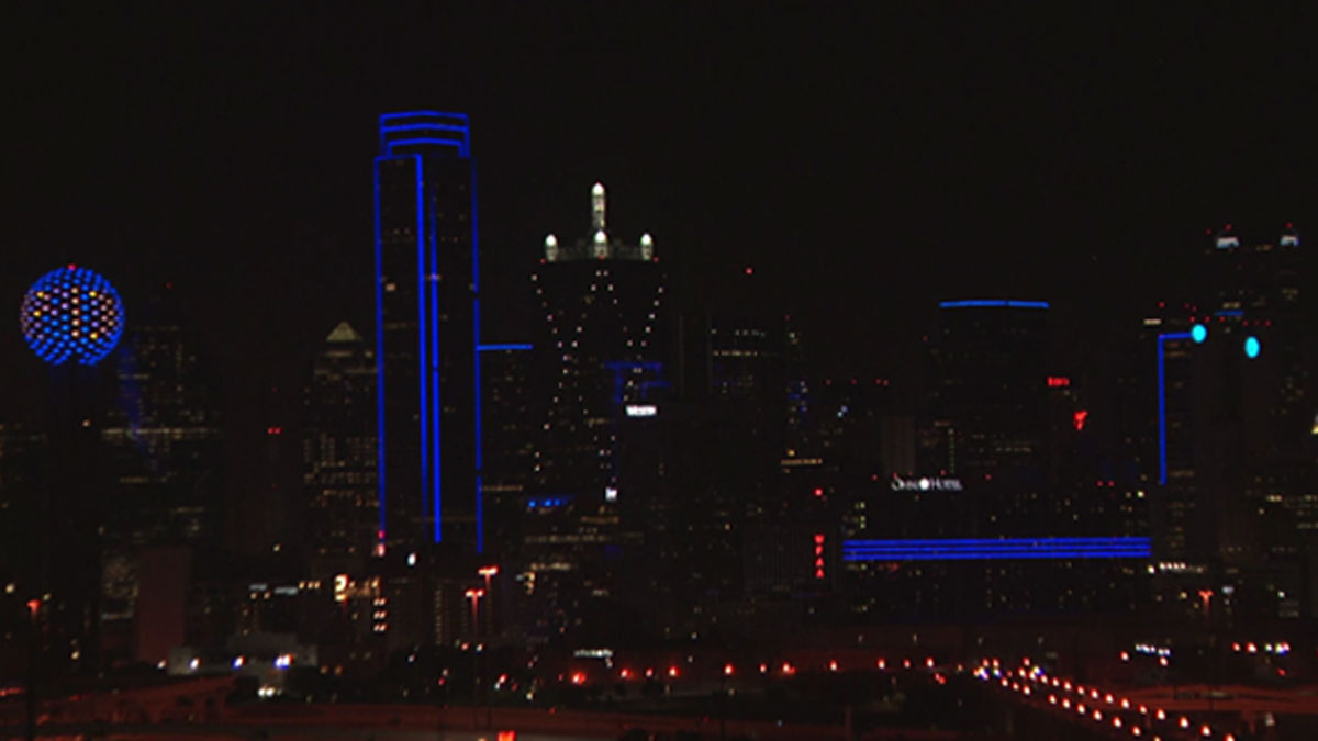 Dallas Skyline to Turn Blue in Honor of Volunteers of America’s 125 ...