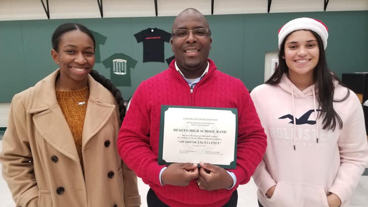 DeSoto High School Band Wins National Award of Excellence – NBC 5 ...