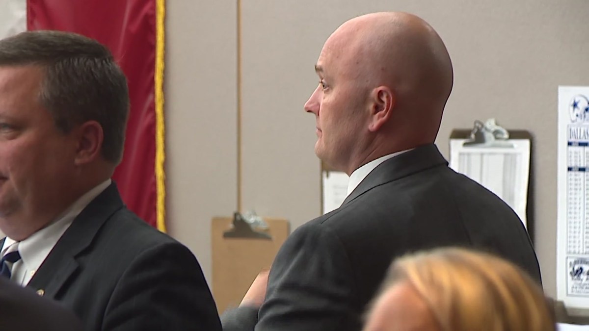 Jurors Hear Details of Investigation in Former Officer’s Murder Trial ...