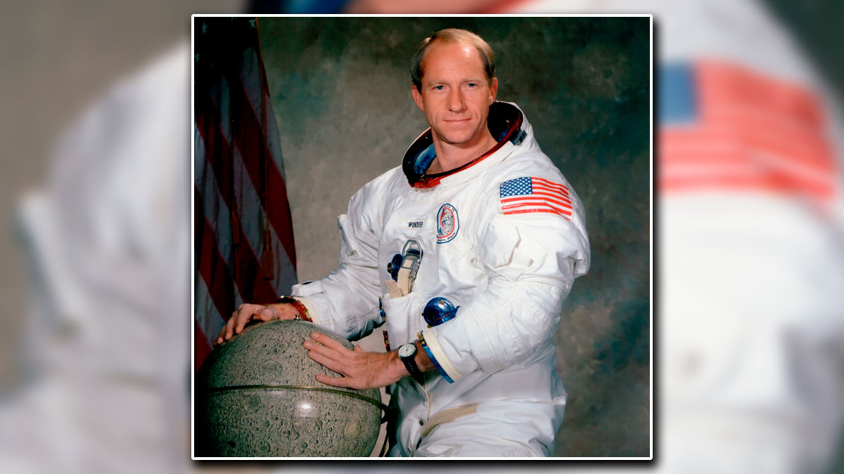 Apollo 15 Astronaut Al Worden Dies at 88 – NBC 5 Dallas-Fort Worth