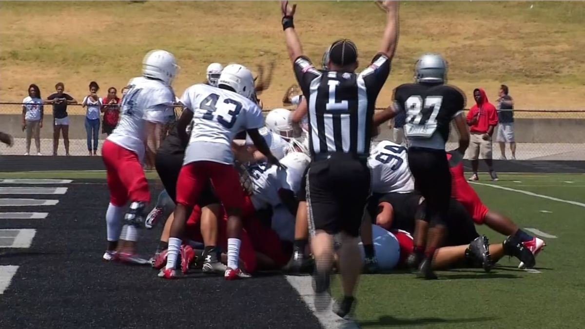 Arlington ISD Holds First Football Scrimmages – NBC 5 Dallas-Fort Worth Arlington ISD Holds First Football Scrimmages – NBC 5 Dallas-Fort Worth
