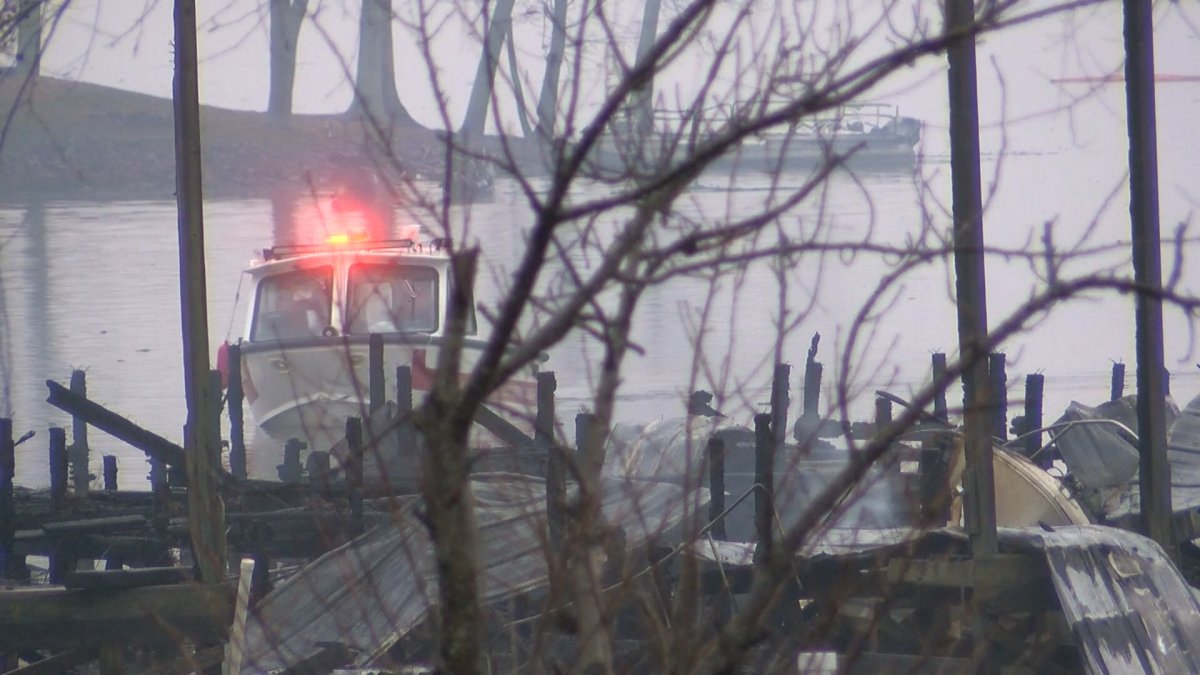 At Least 8 Dead After Dock Fire Destroys 35 Vessels in Alabama – NBC 5 ...