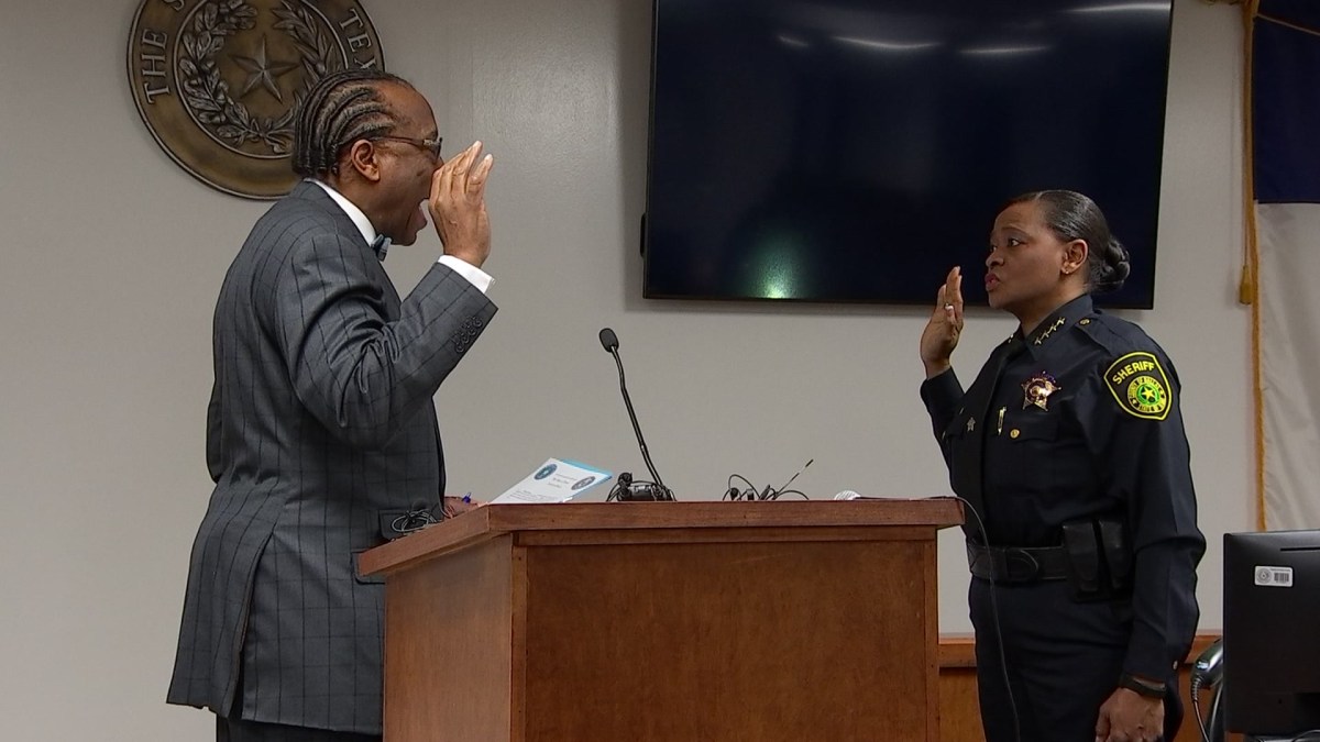 Marian Brown Sworn-In for First Full Term as Dallas County Sheriff ...