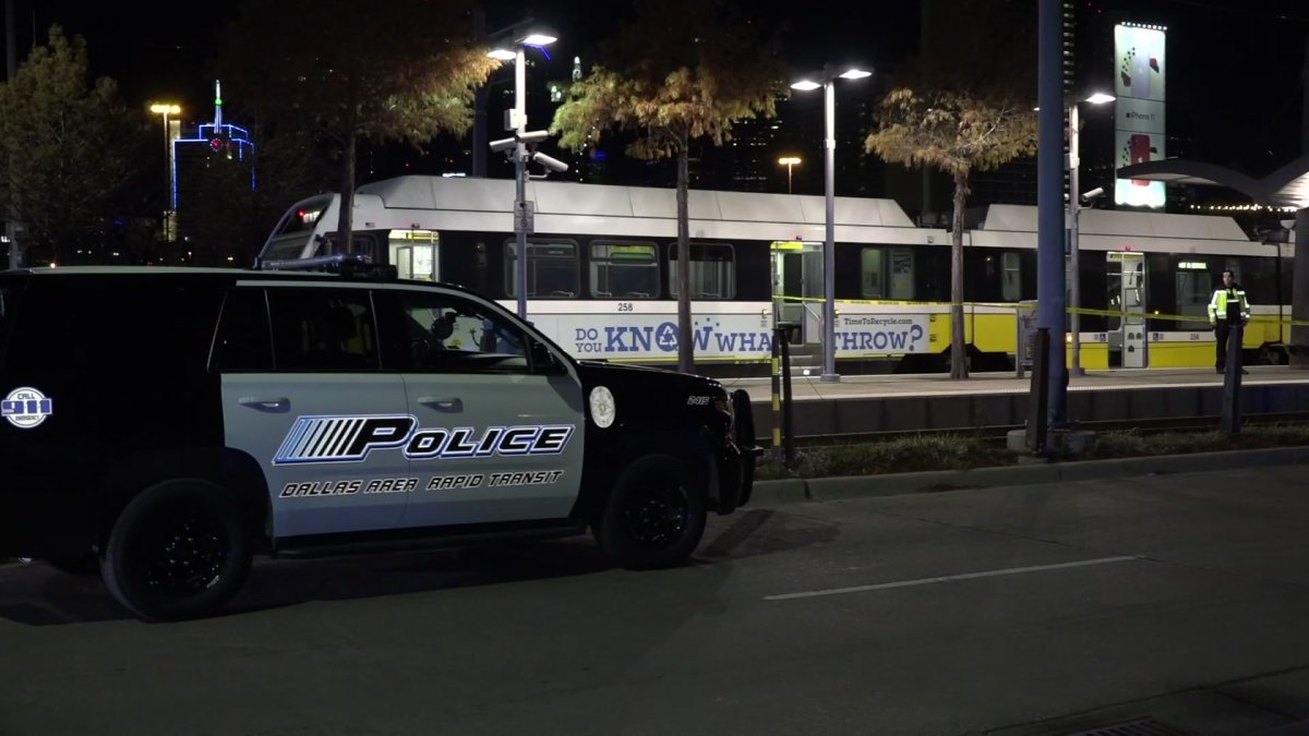 Man Fatally Shot in Head at DART Station in Deep Ellum: DART Police ...