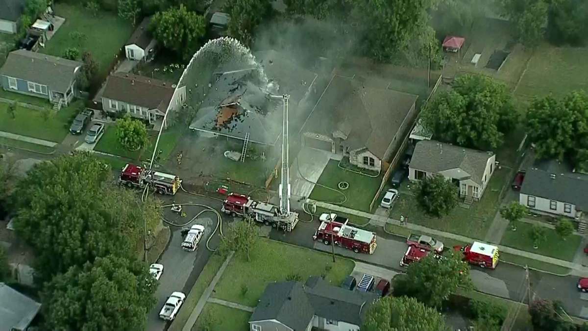 Crews Battle House Fire in Grand Prairie Tuesday Morning – NBC 5 Dallas ...