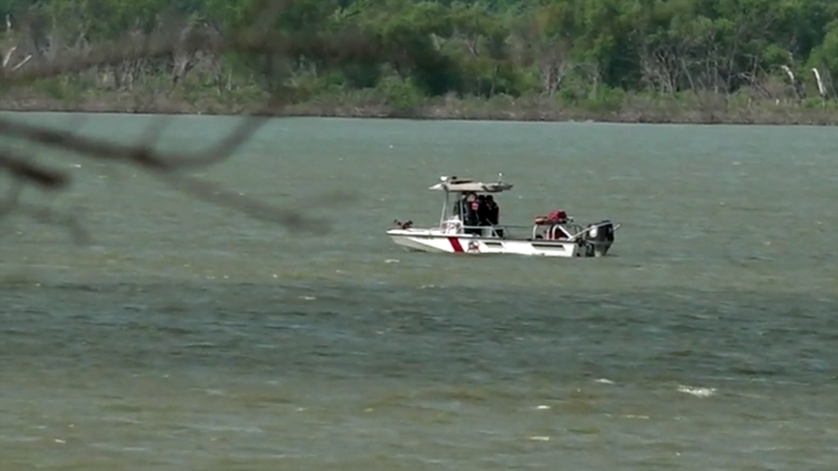 Man in Critical Condition After Near-Drowning on Grapevine Lake – NBC 5 ...