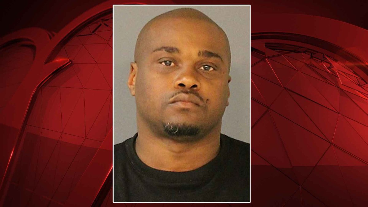 Domestic Violence Call Leads Police to Marijuana Grow in DeSoto Home; 1 ...