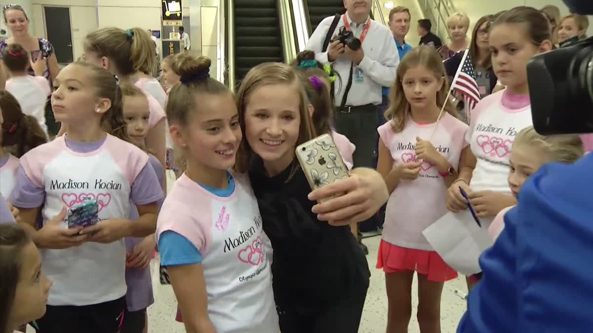 Olympian Madison Kocian Arrives Home in North Texas – NBC 5 Dallas-Fort ...