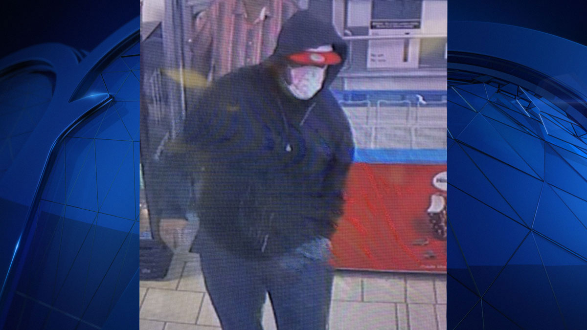 Gunman Wearing Surgical Mask Robs, Kills Clerk Near Fort Worth – NBC 5 ...