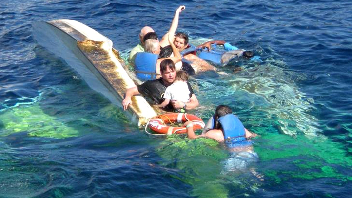 Bystanders Save Family After Plane Crash Into Ocean – NBC 5 Dallas-Fort ...