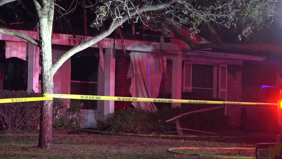1 Dead in Benbrook House Fire Sunday Night – NBC 5 Dallas-Fort Worth