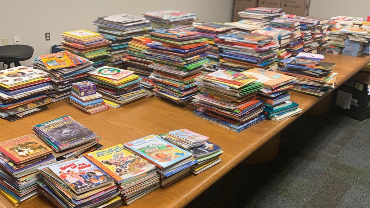 4,000 Books Collected at Dallas Book Drive for Low-Income Children ...