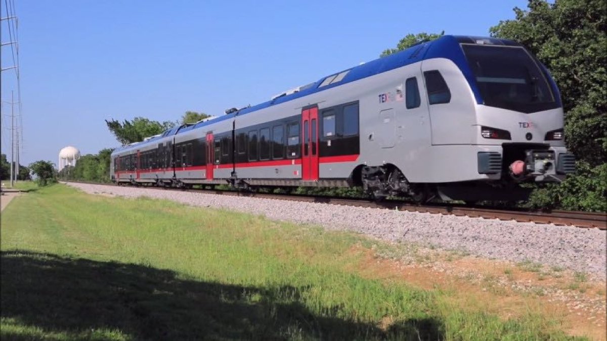 Trinity Metro celebrates 40 years with free rides – NBC 5 Dallas-Fort Worth