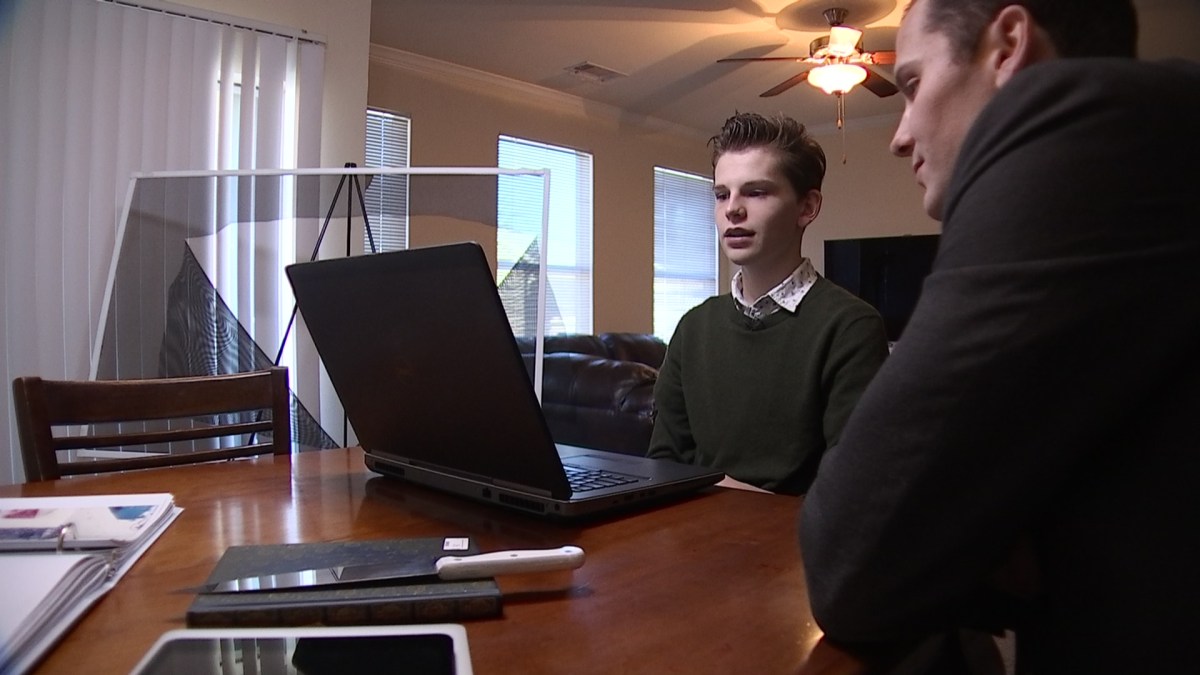 Teenage ‘True Crime’ Blogger Pushes for Access to Darlie Routier Case ...