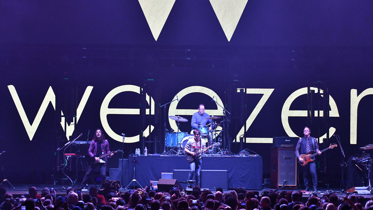 Weezer Releases Surprise Collection of Covers, ‘The Teal Album’ – NBC 5 ...