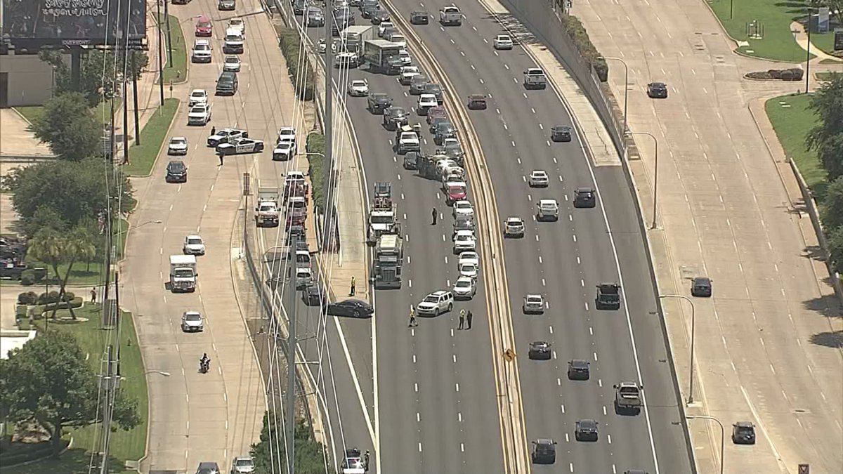 Pedestrian Hit by Vehicle on Dallas North Tollway – NBC 5 Dallas-Fort Worth