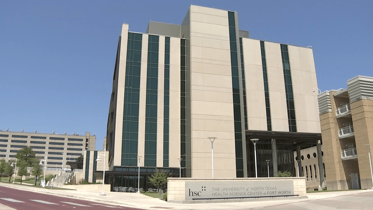 Face Masks Could Be Enough to Avoid Another Shutdown, UNTHSC Study ...