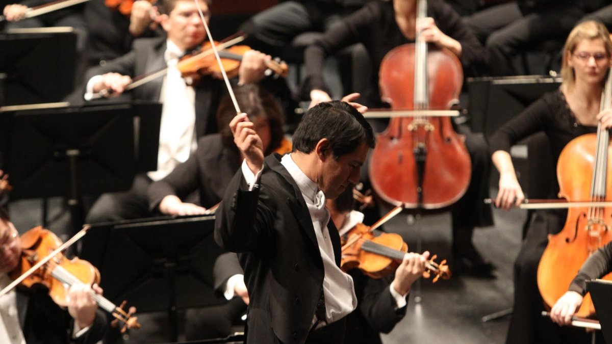 Bass Hall Extends Closure, Fort Worth Symphony Orchestra’s Fall Series ...