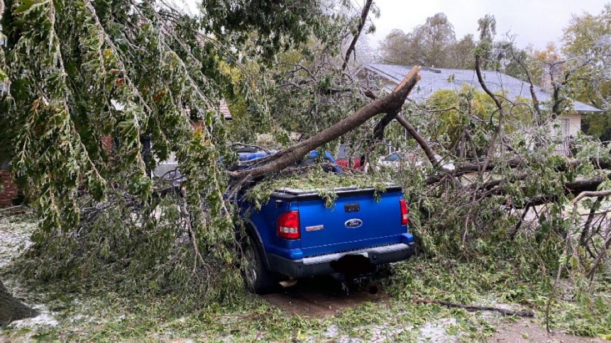 Icy Weather Causes Massive Power Outages in Oklahoma – NBC 5 Dallas ...