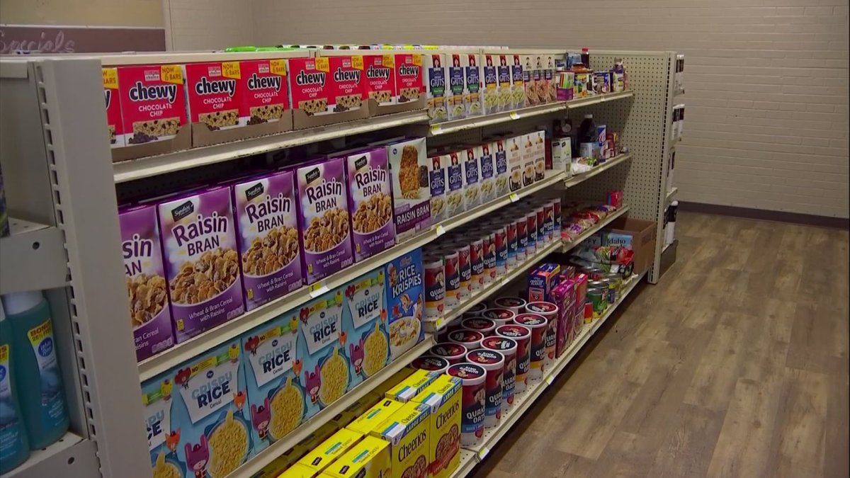 Cash-Free Grocery Store at School Takes Payment in Points and Good ...