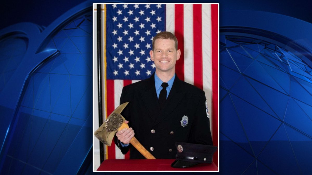 Procession Wednesday Honored Lancaster Firefighter Brandon Peterson ...