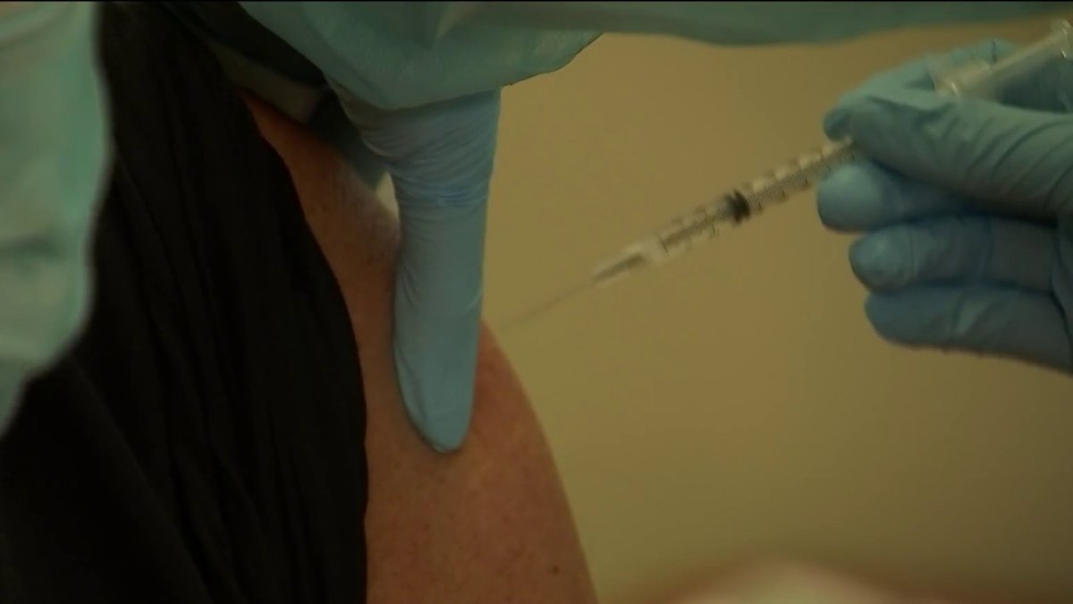 COVID-19 Vaccine Takes 6-8 Weeks After 1st Dose to Reach Full Efficacy ...