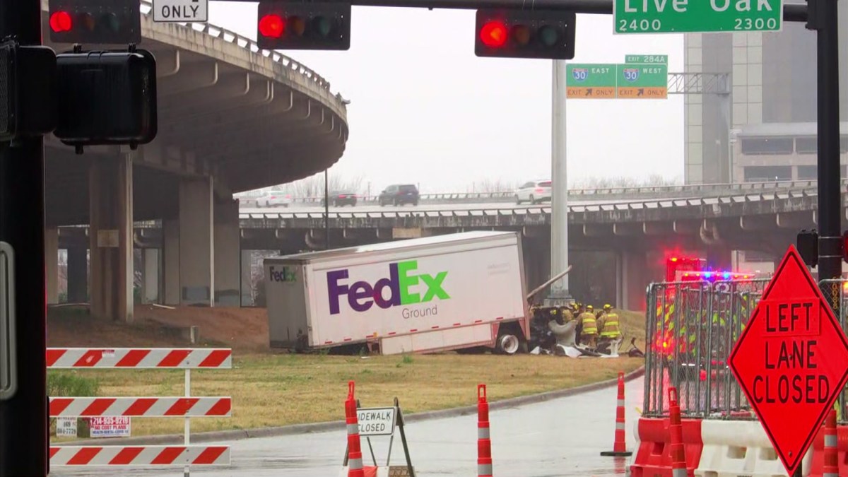 FedEx Driver Dies After Truck Plunges Off I-345 Near Downtown Dallas ...