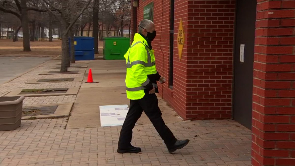 Fort Worth Police Set Up Reunification Center for Those Involved in ...