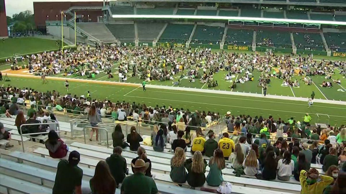 Baylor Fans Gather at McLane Stadium to Watch Men’s Basketball Team Win ...