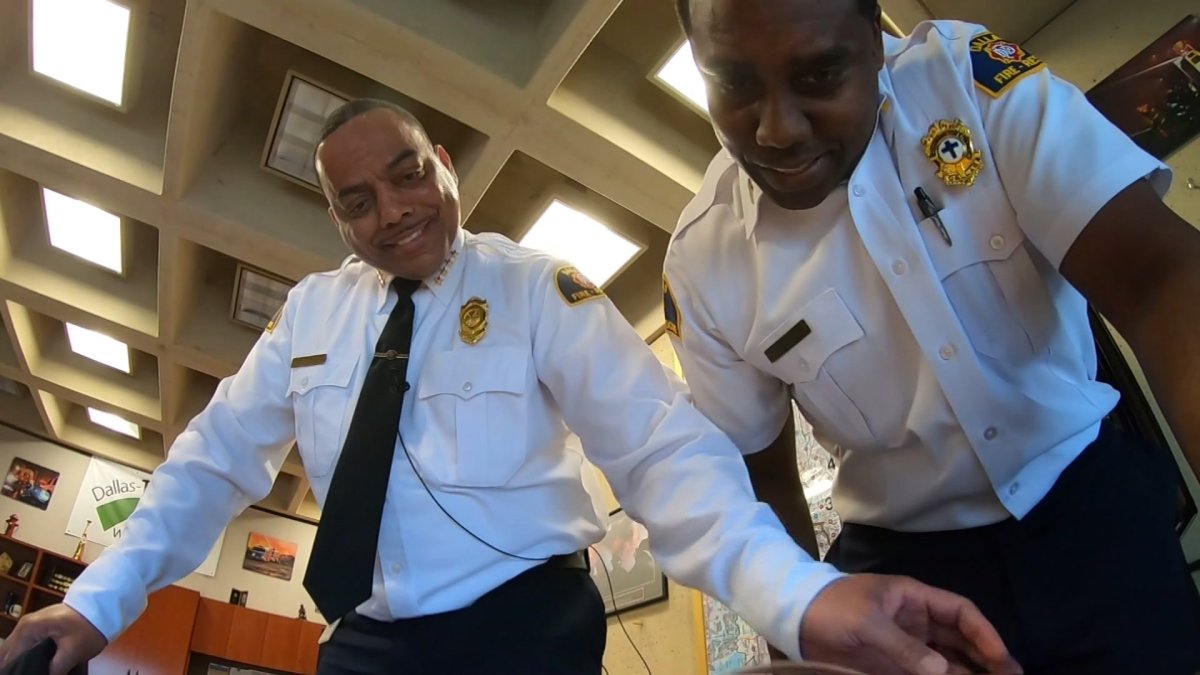 Retiring Dallas Fire-Rescue Chaplain Has Special Bond With Fire Chief ...