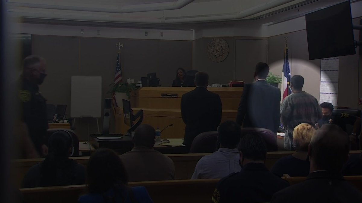 Dallas Officer Accused in Murders Appears in Court – NBC 5 Dallas-Fort ...