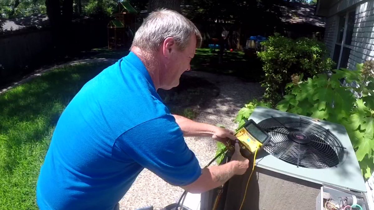 AC Repair Companies See Demand Surge With High Temps – NBC 5 Dallas ...