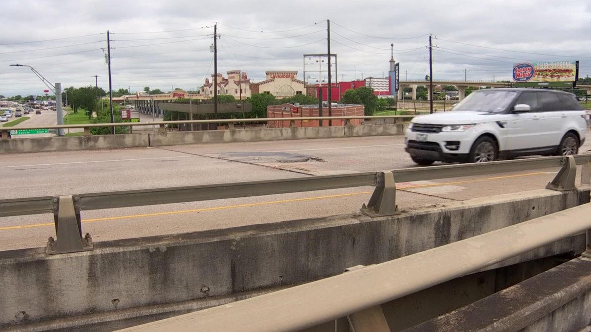 Pothole Along Loop 12 in Dallas Damages Vehicles, Drivers Say – NBC 5 ...