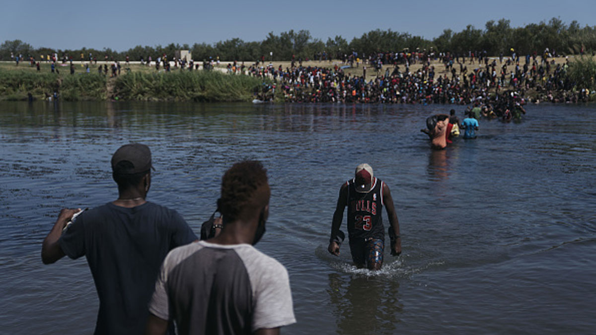 White House Faces Bipartisan Backlash on Haitian Migrants – NBC 5 ...