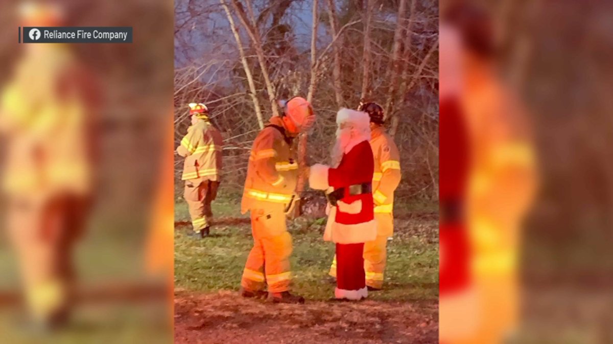 Santa Comes to NJ on a Firetruck, Saves Family From Fire – NBC 5 Dallas ...