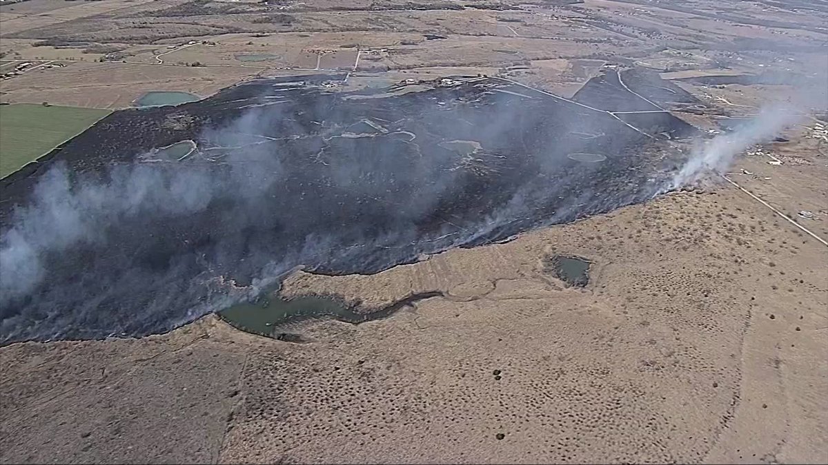 Crews Battle Large Grass Fire in Ellis County – NBC 5 Dallas-Fort Worth