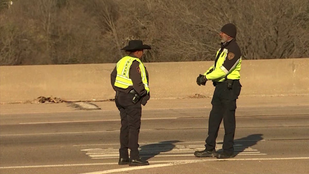 Pedestrian Struck, Killed Along Loop 820 in Fort Worth – NBC 5 Dallas ...