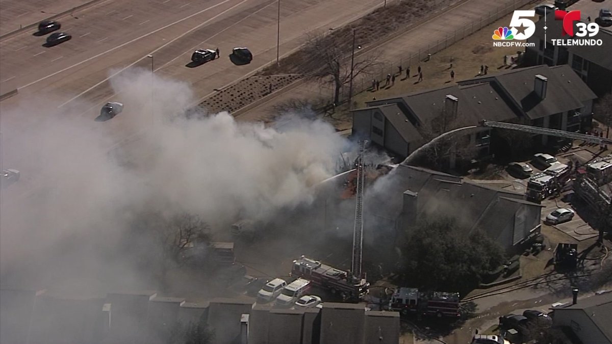 Building Badly Damaged in Dallas Apartment Fire – NBC 5 Dallas-Fort Worth