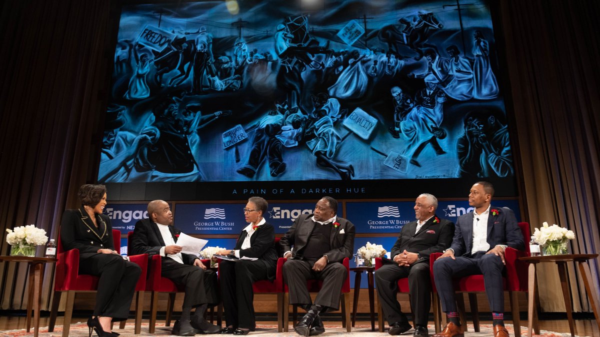 George W. Bush Attends SMU Civil Rights Panel Discussion – NBC 5 Dallas ...
