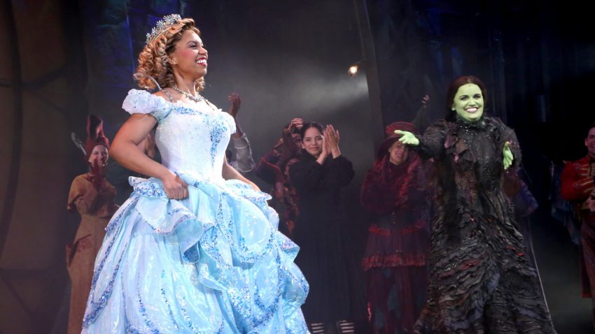 Brittney Johnson Celebrates After Making Broadway History as Glinda in ...