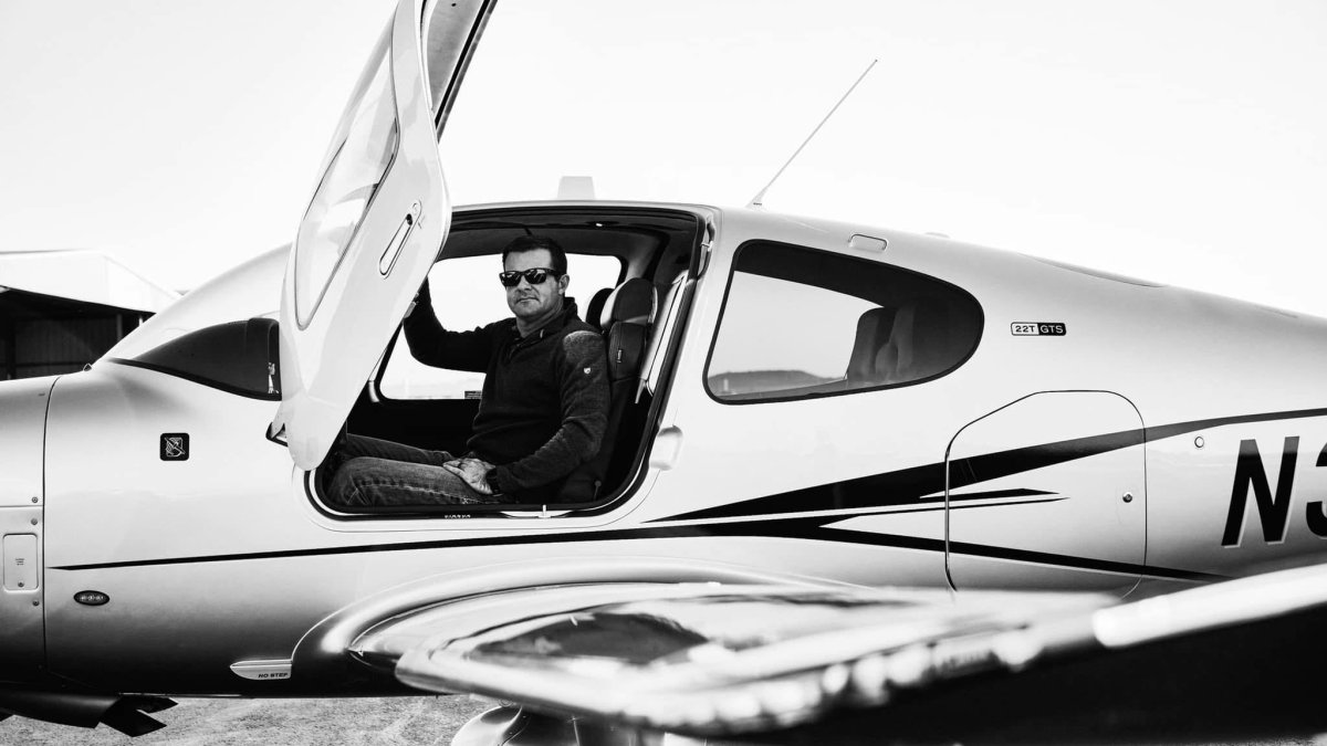 Friends Remember Talented Pilot, Veterinarian Lost in Helicopter Crash ...