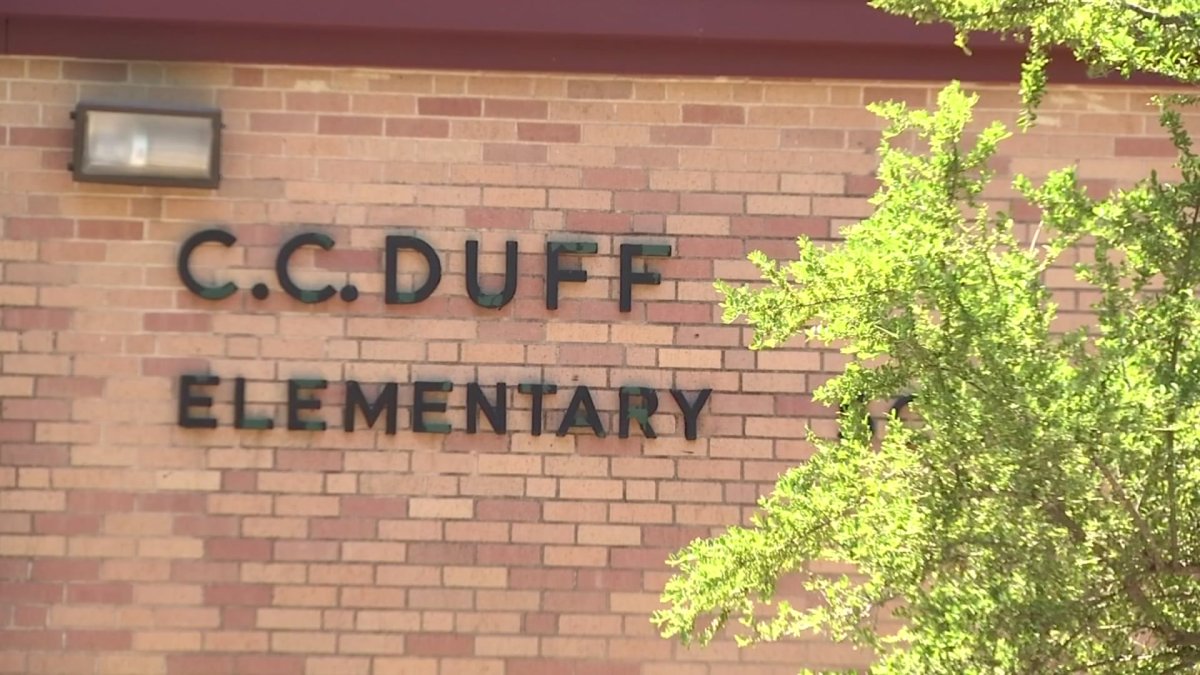 Man Carrying Gun Onto Arlington Elementary Campus, Accidentally ...