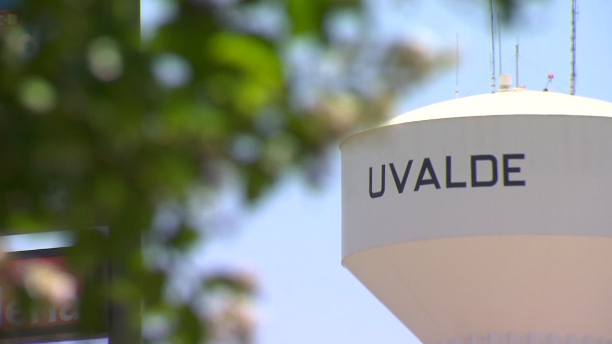 #RememberUvalde With 21 Minutes of Social Media Silence Tuesday – NBC 5 ...