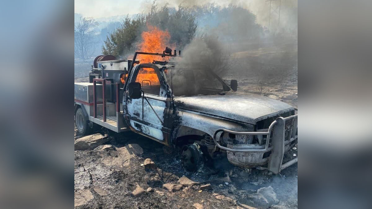 How a North Texas Firefighter Escaped a Close Call With Fast-Moving ...