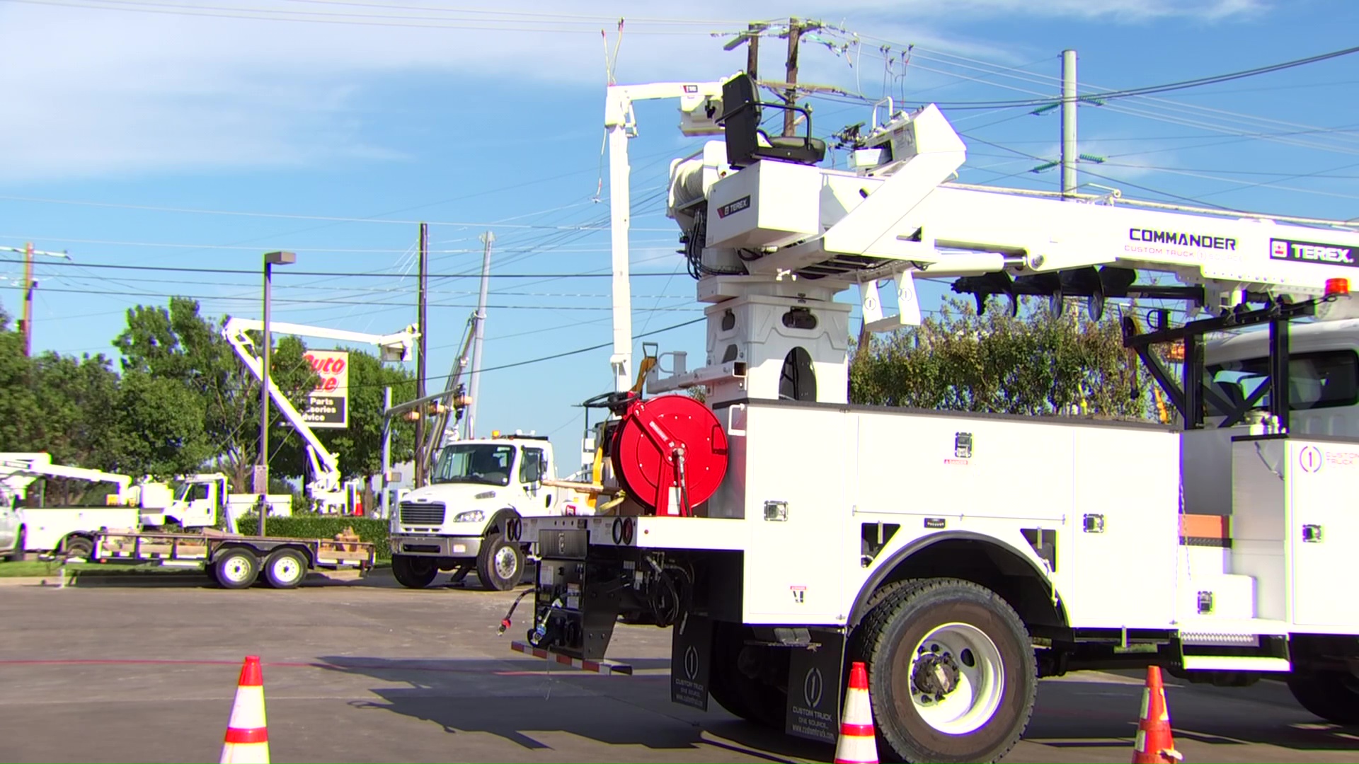 Garland Intersection Littered With Downed Power Lines Closed Through ...
