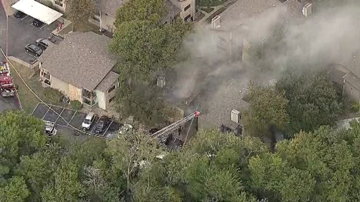 Crews Battle Texas Apartment Fire – NBC 5 Dallas-Fort Worth