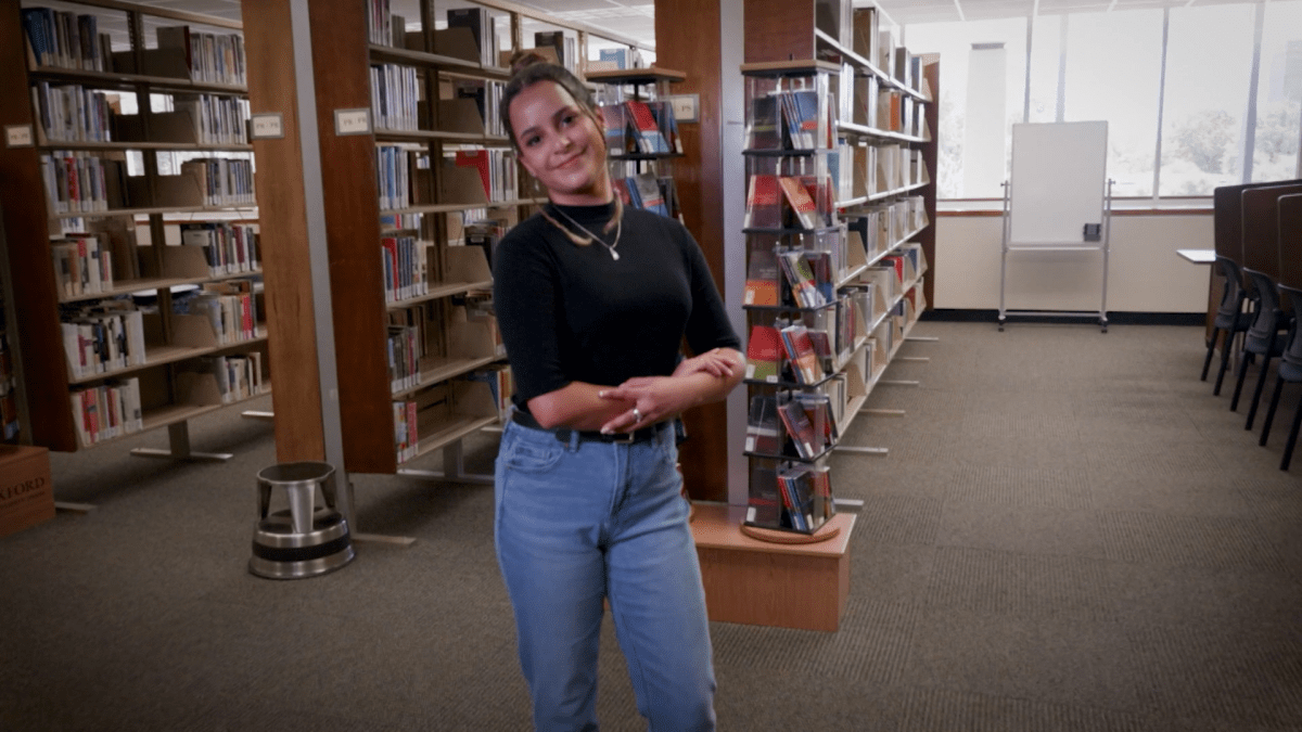 2022 Hispanic Business Salute Scholarship: Stacey Flores – NBC 5 Dallas ...