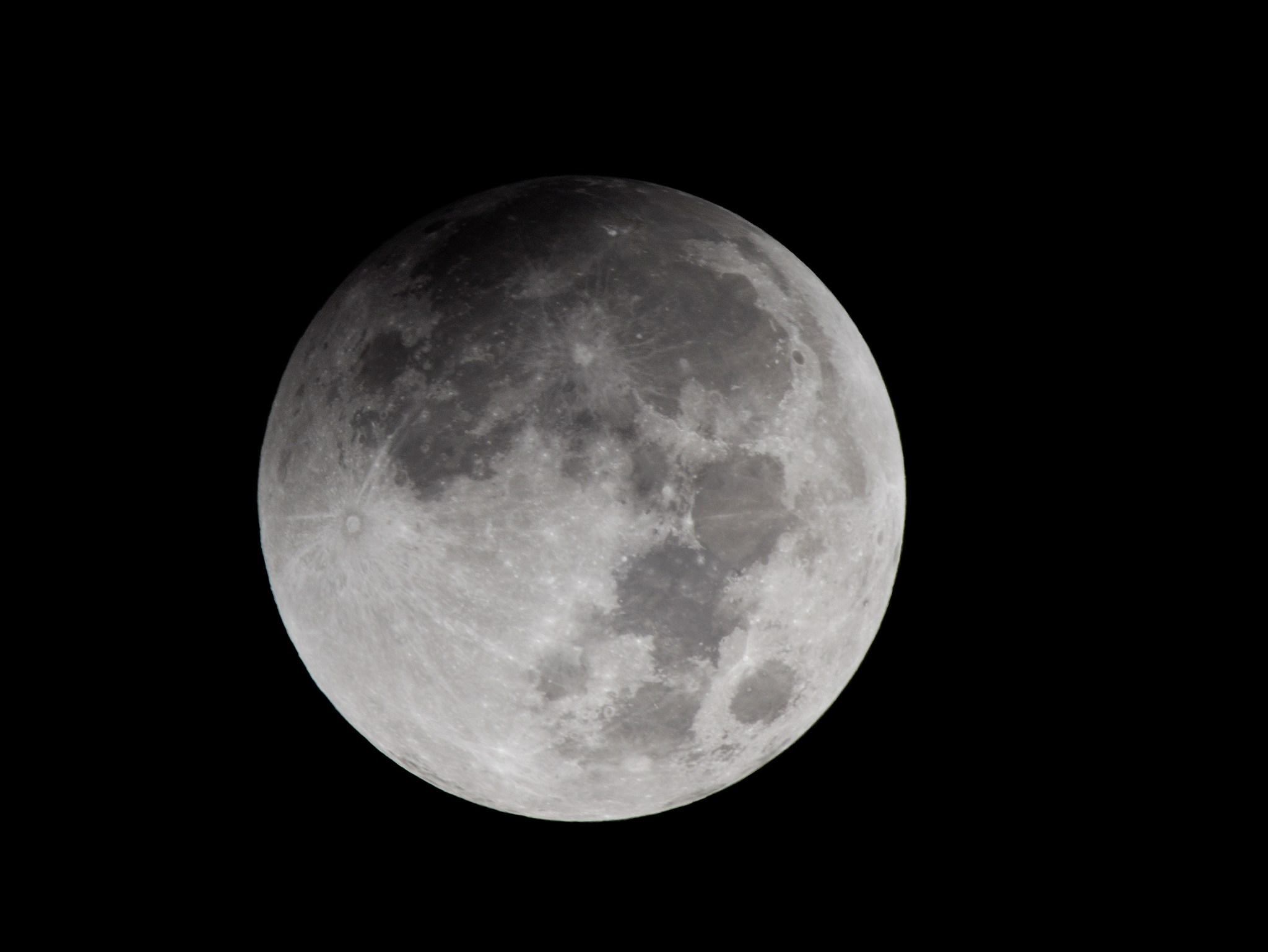 PHOTOS: Total Lunar Eclipse Over North Texas 2022 – NBC 5 Dallas-Fort Worth